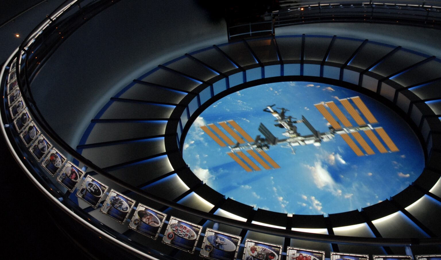 Shuttle Launch Experience (SLE) - Return to Earth - Kennedy Space ...